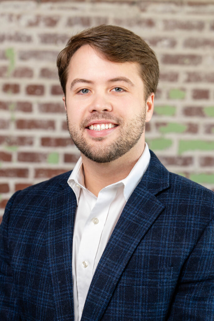 Team | Jones Aur Commercial Real Estate | Dustin Jones