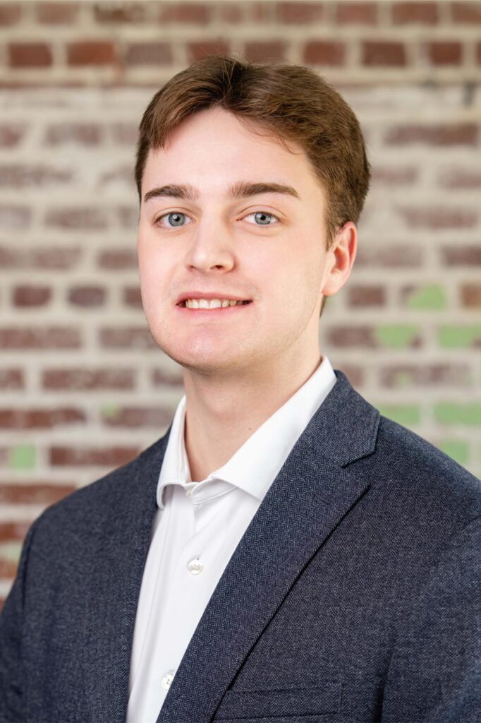 Team | Jones Aur Commercial Real Estate | Dustin Jones